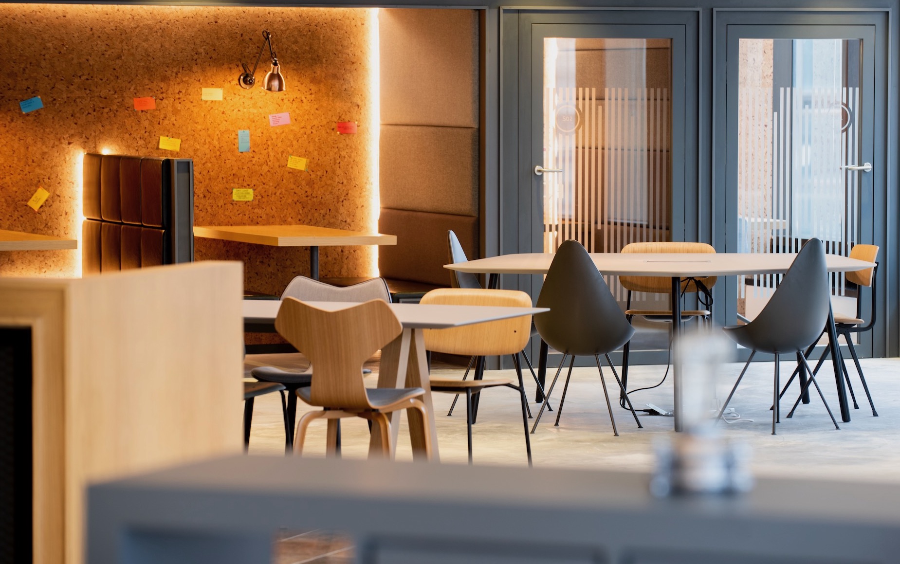 Industrial Bauhaus style collaboration for flexible workplace operator ...