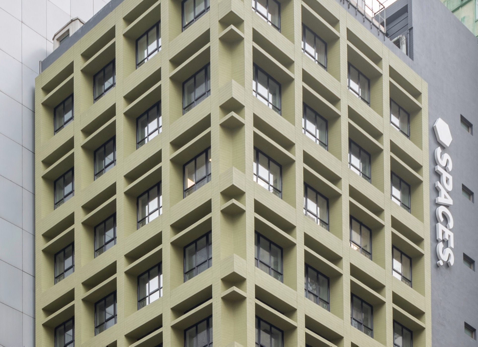 Whole Building Co-working Project - Interspace